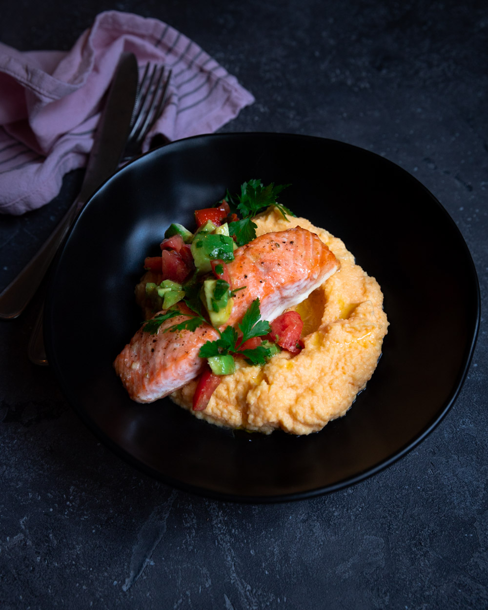 Somon cu piure de țelină