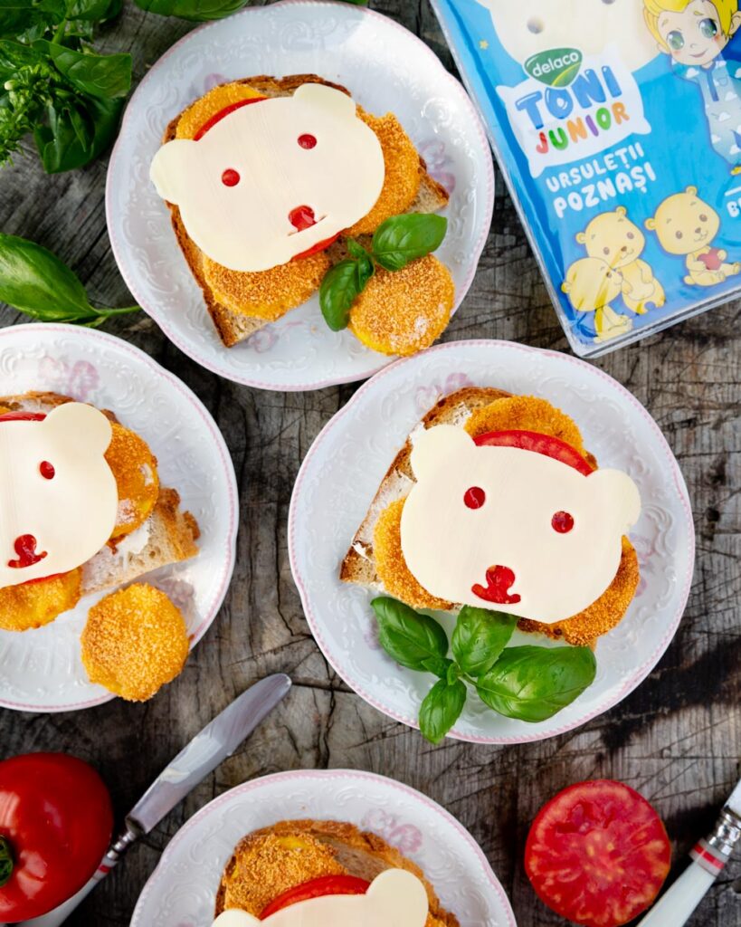 Sandvis cu dovlecei pane si branza gouda